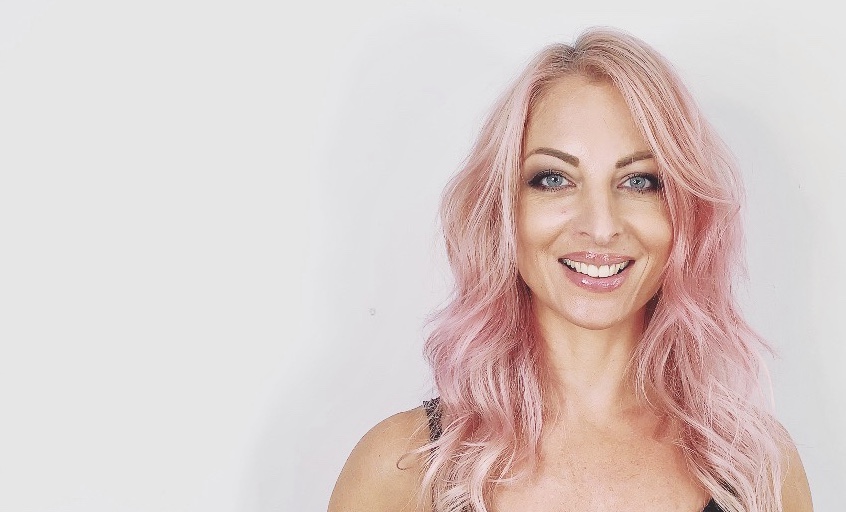 EP166: How a Lockdown Sensation Overcame a Fear of Going LIVE, with ...